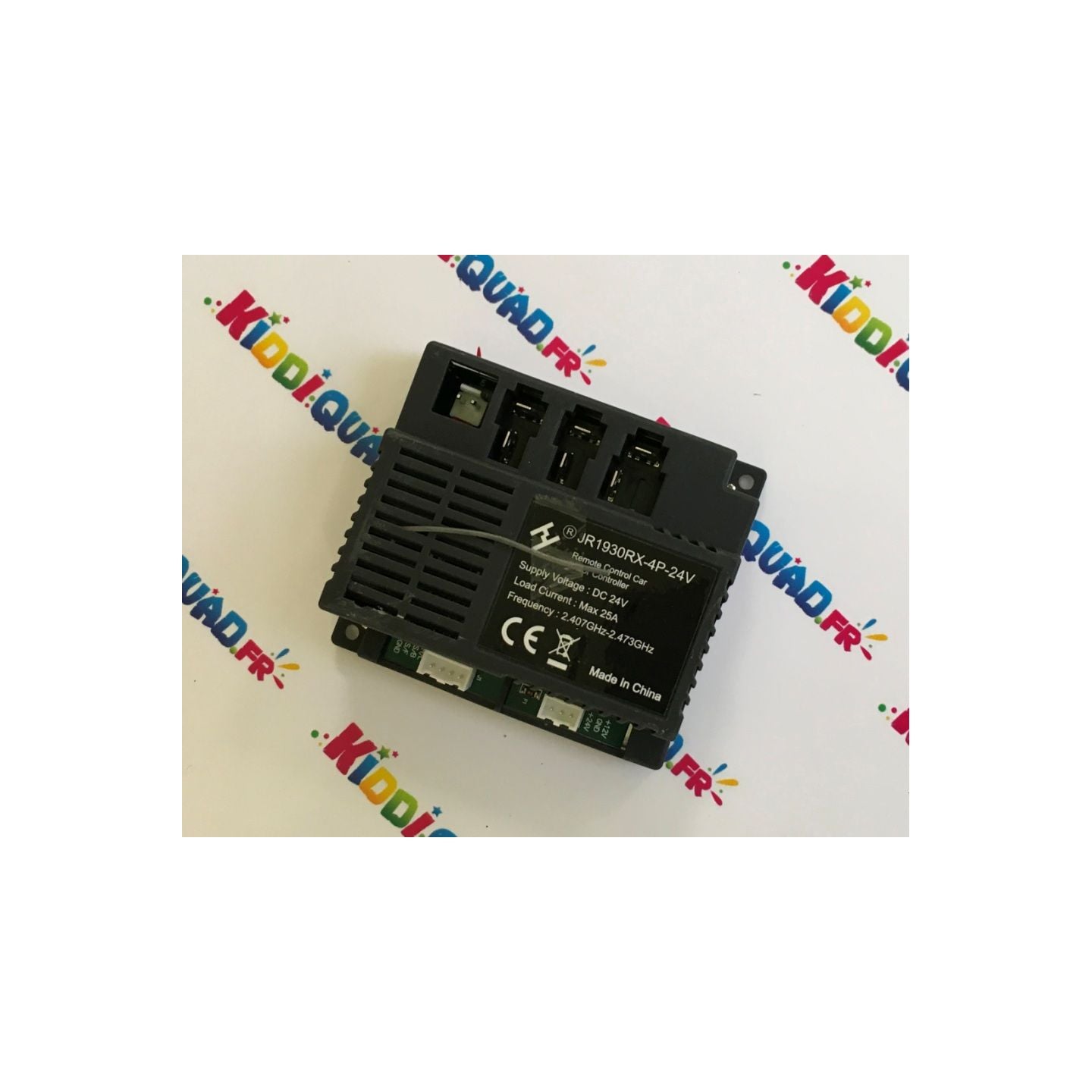 Boitier module de contrôle 24 Volts 2,4Ghz JR1930RX-4P-24V (Type 2)